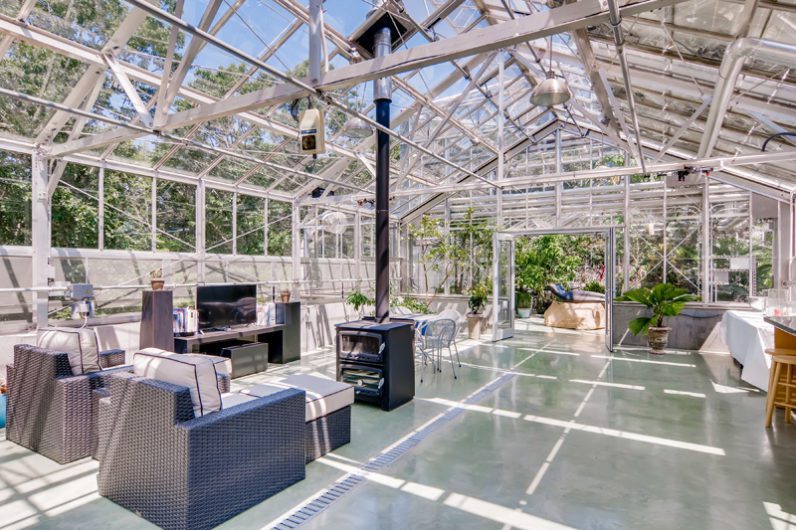 Can we take a peek? Inside a 12-acre Chilmark Estate - Vineyard Visitor